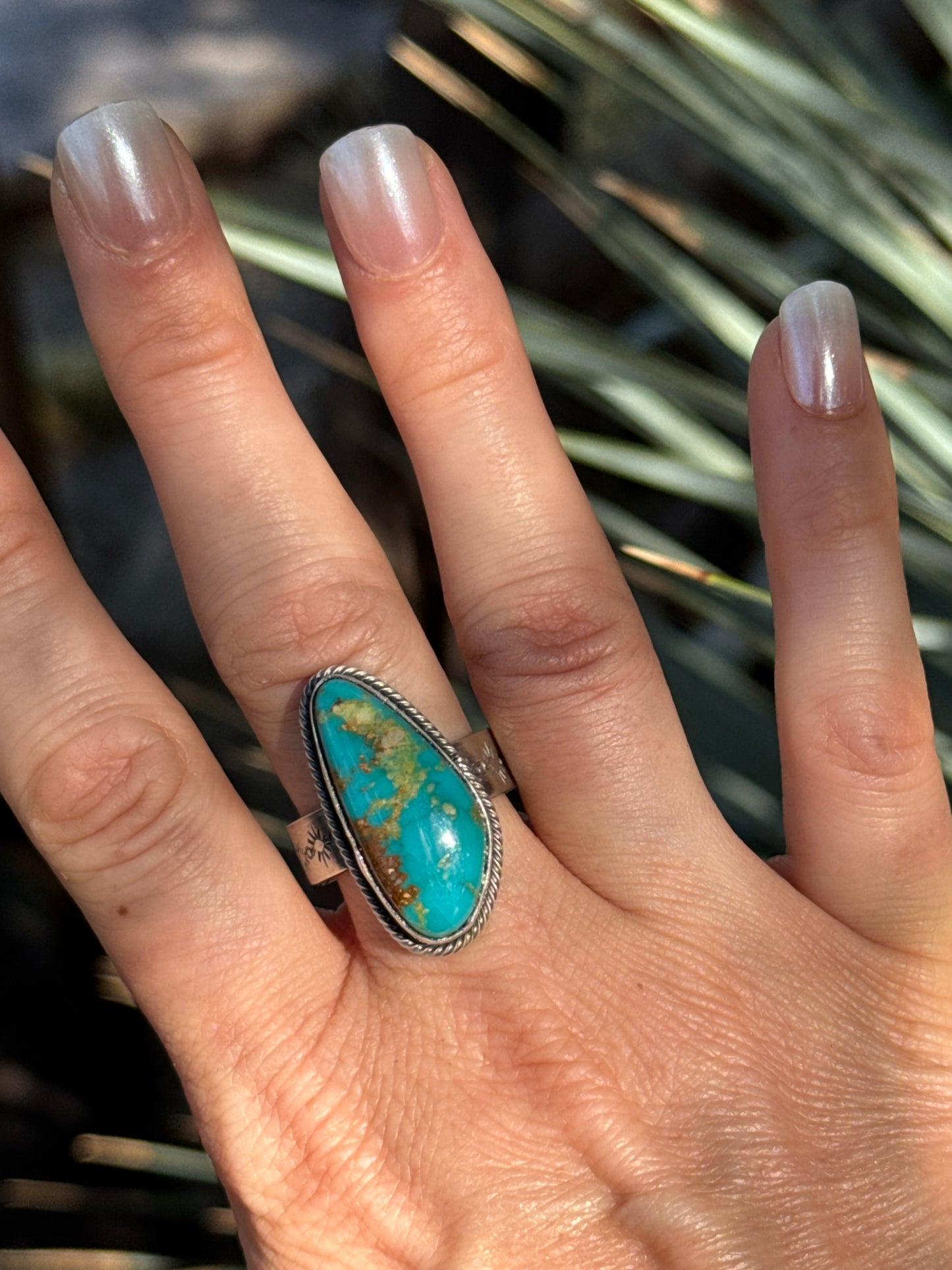 Bessie Skeets Kingman Turquoise adjustable ring – Amy Wilson Turquoise